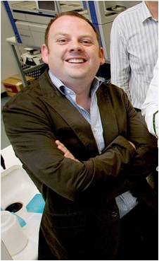 elearning for Healthcare | Biographies - loading from elfhHUB